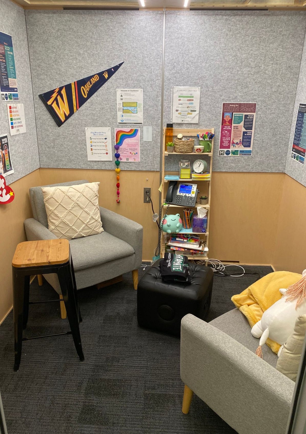 Zenbooth Quad - Private Office Booth & 4+ Person Meeting Pod | Zenbooth